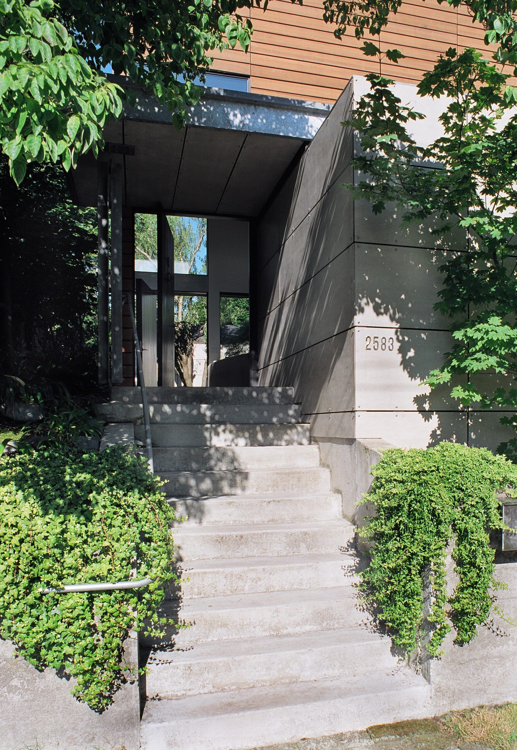 Mathieson Residence » E|FA