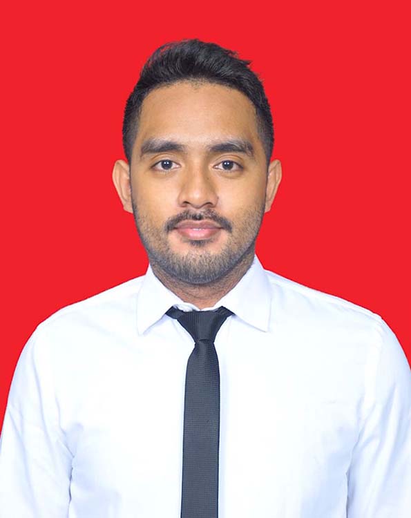 Syukuran Wisuda M Risal Marasabessy - einvite.id