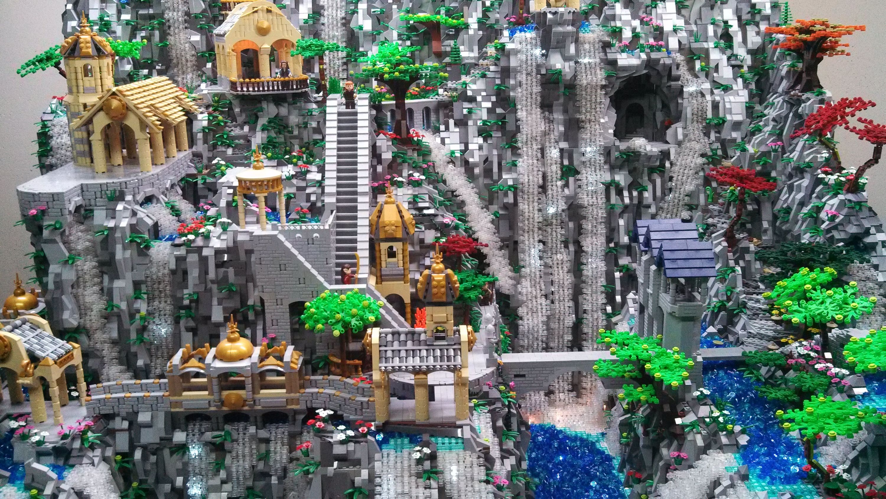 Un fan construye un modelo de Rivendel con 120 mil piezas de Lego – El ...
