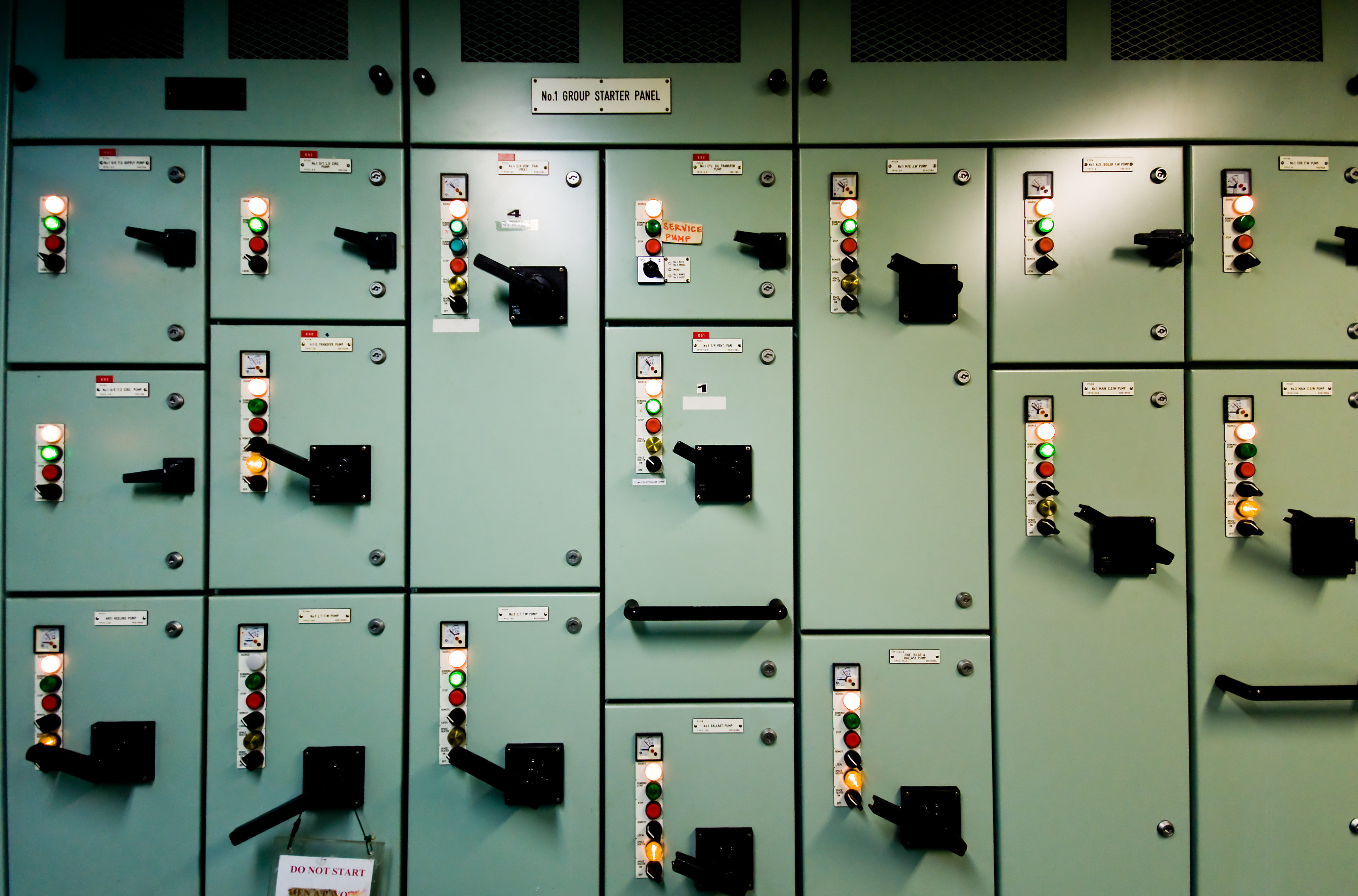 Practical guide to arc flash and nfpa70E by Daryn Lewellyn