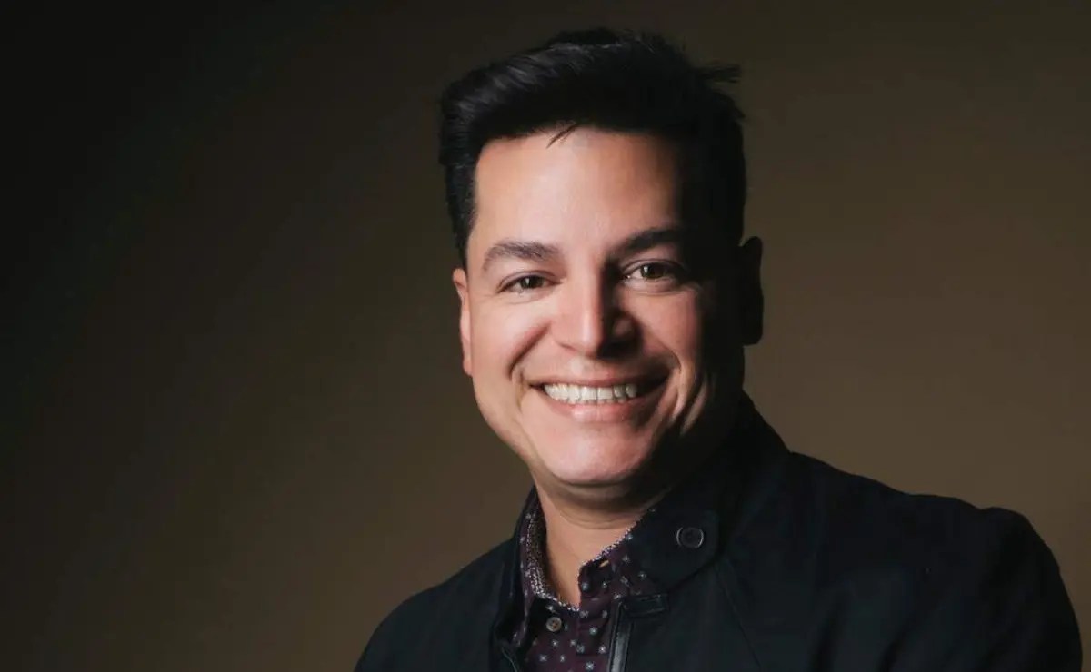 ¡Sumándose a la causa! El salsero venezolano Armando Davalillo es ahora ...