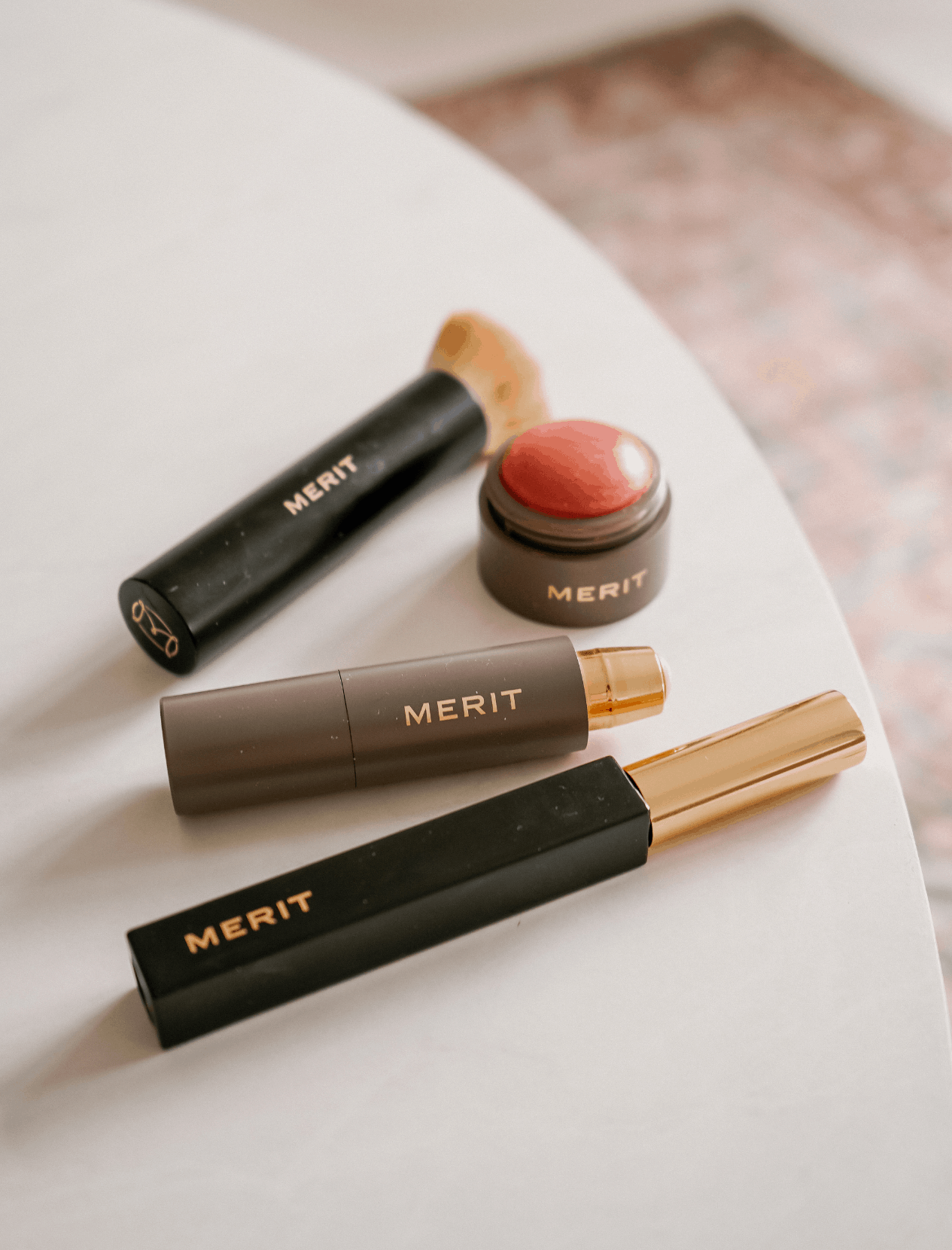 Essential Minimalist Makeup Brand For a Natural Look - Conscious Beauty ...