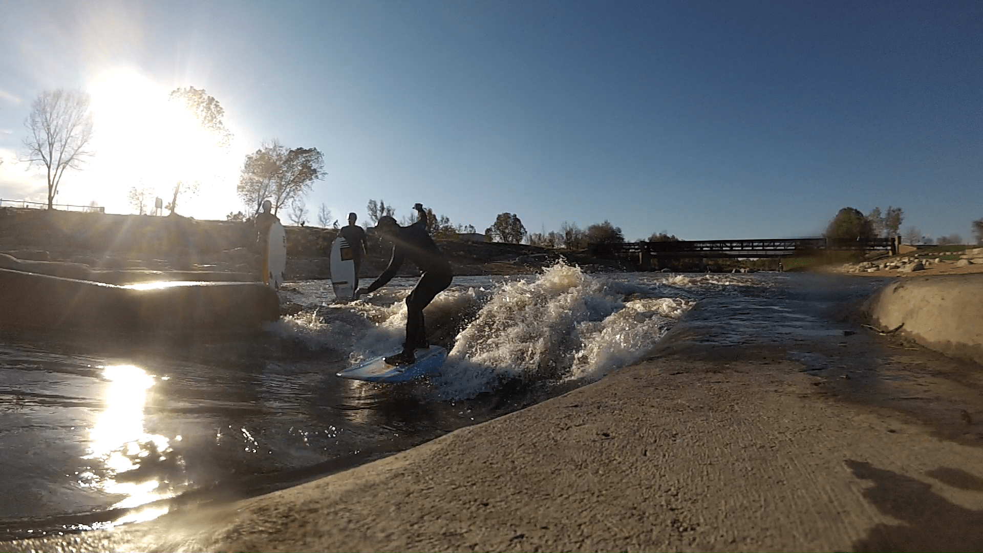 Loco Poco Review - Endless Waves