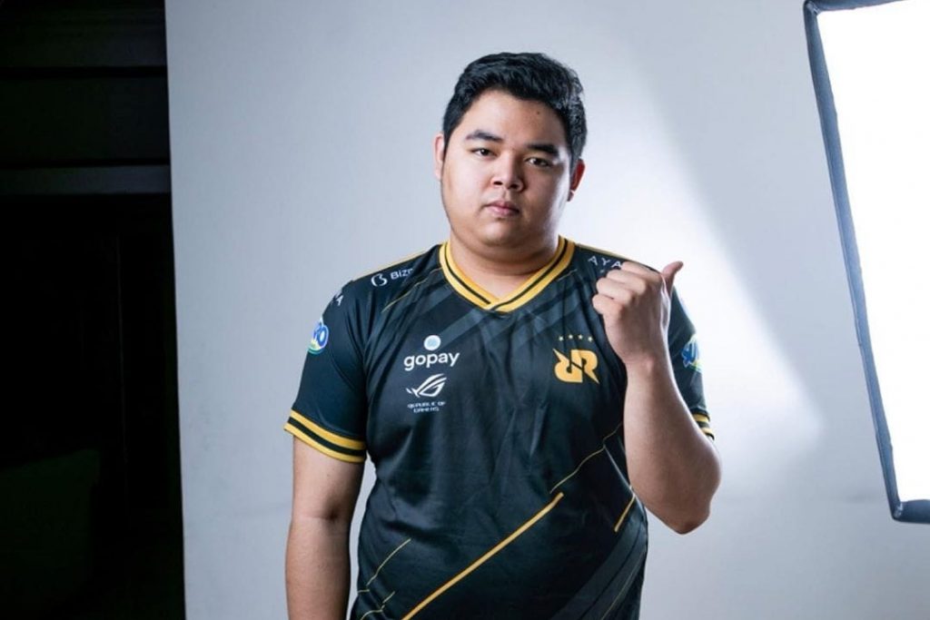 Profil RRQ R7, Dari Dota 2 Menjadi Offlaner Terbaik MLBB - Esportsnesia