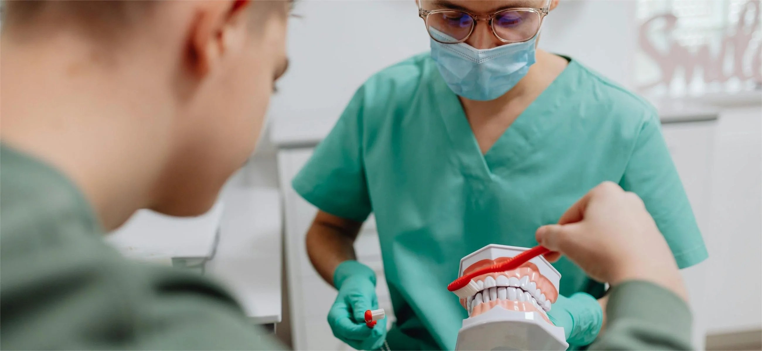 Brushing Teeth With Baking Soda Effective Or Harmful Whitening And