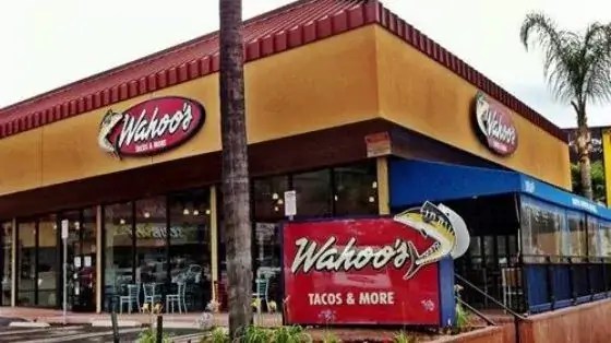 Wahoo's Fish Taco Menu Prices [April 2023 Updated]