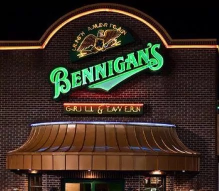Bennigan’s Menu With Prices [July 2023 Updated]