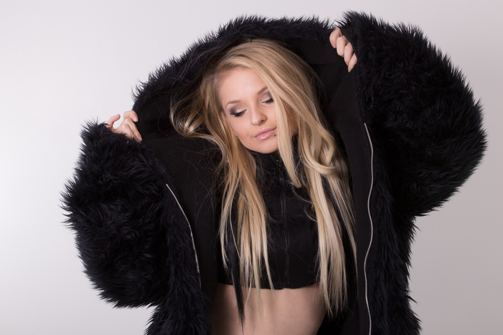 Solid Color Fur Rave Coat | Evolution Division