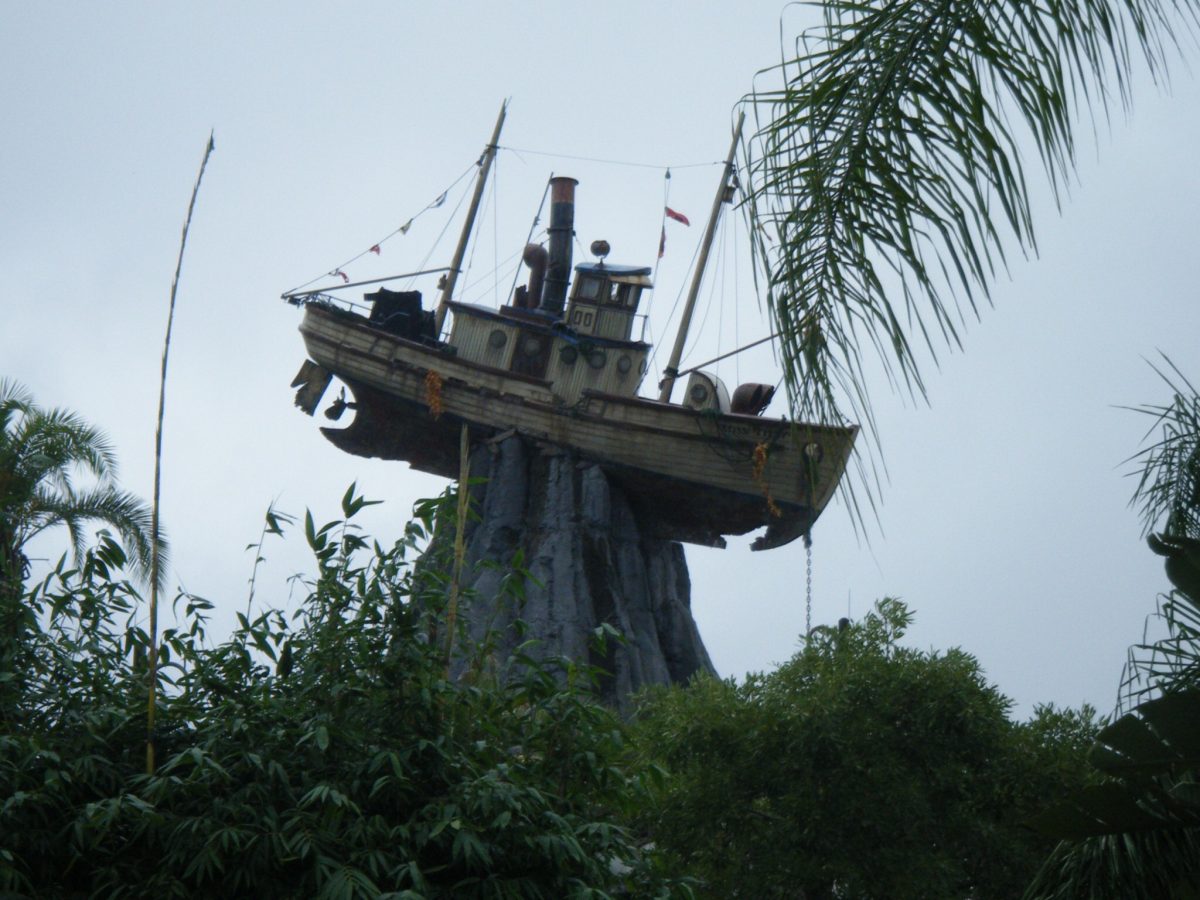 How We Did Typhoon Lagoon In 2 Hours - Explore With Catherine