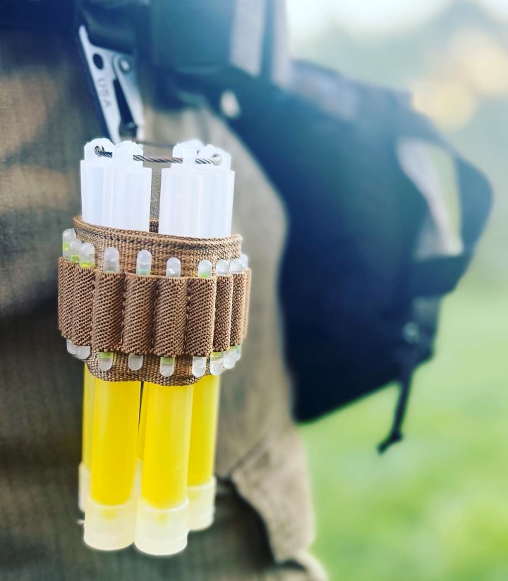 Dual Chem-light Holder – Falcon Breaching