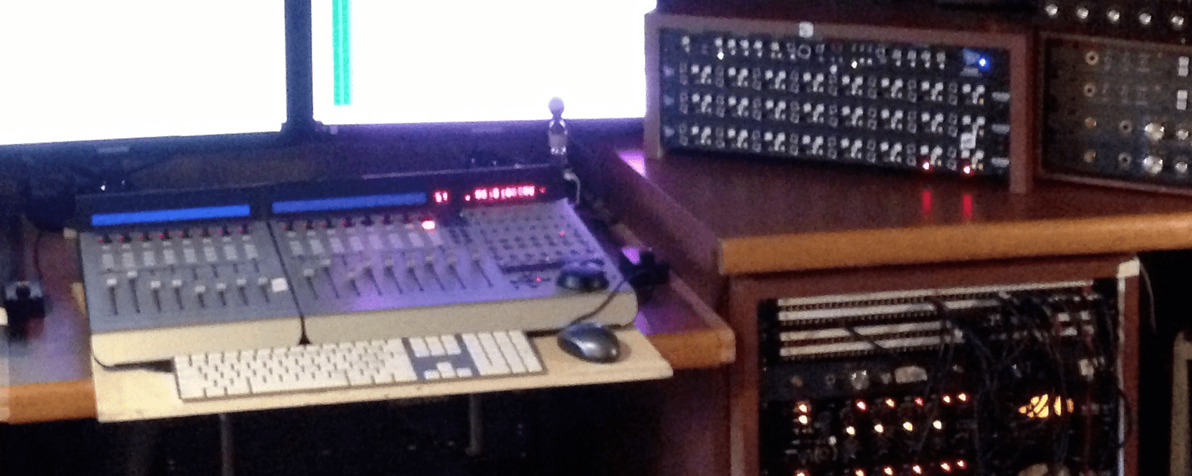 control ed close – Falcon Recording Studios