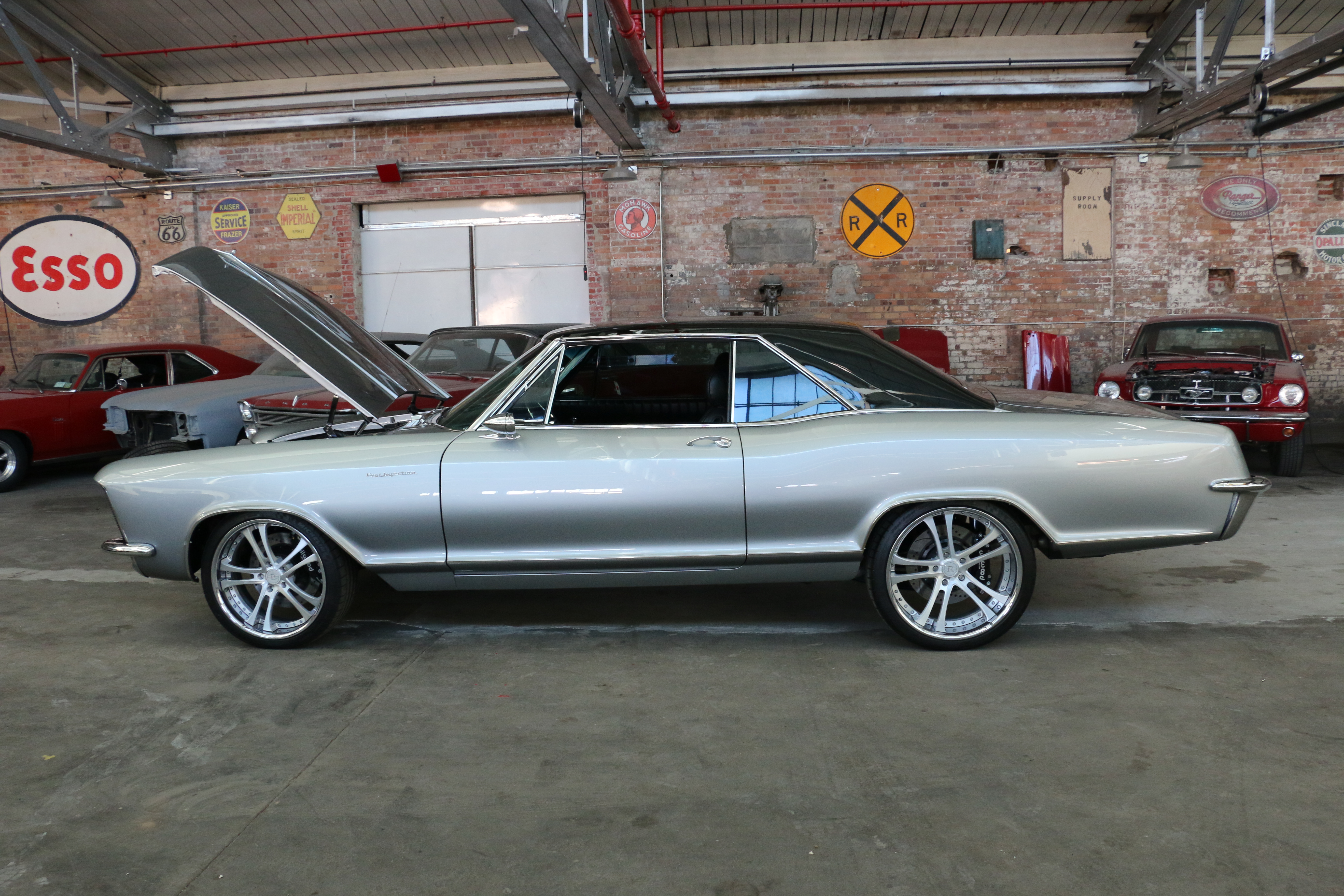 1965 Buick Riviera | FantomWorks