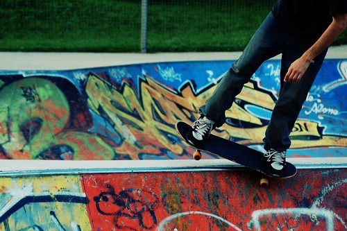 Hoy hice skate en el skatepark nuevo. | Eme aquí