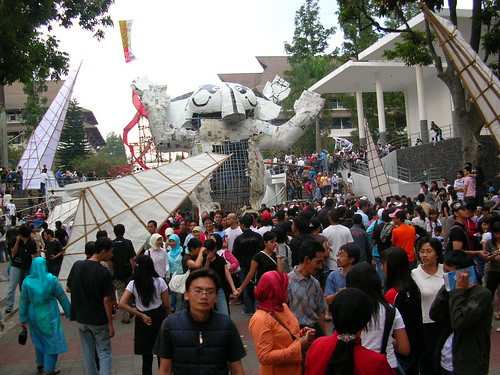 Terlanjur Masuk WP, Saya Kasih Bocoran Pasar Seni ITB | senyum & tularkan!™