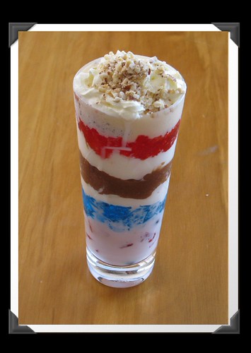 Kids in the Kitchen: knickerbocker glory | made by a child