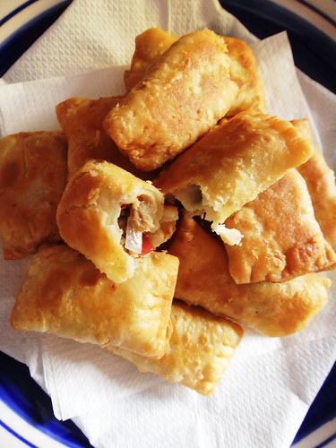Pâtés au Thon/ Tuna Pasties | Inspired to Bake
