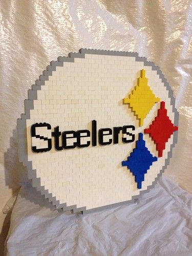 Blog of Josh Hall » Pittsburgh Steelers Logo in LEGO bricks