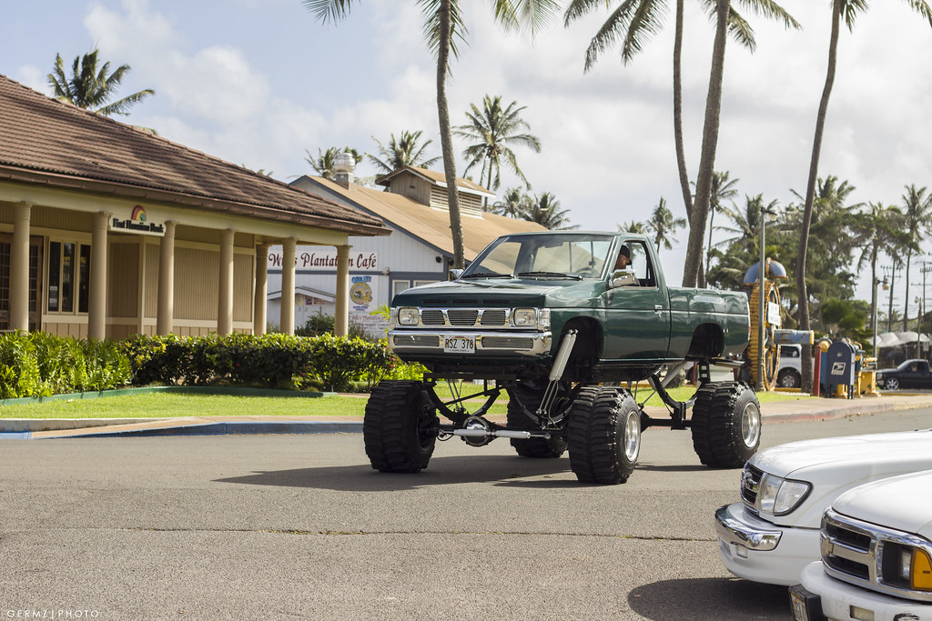 Strictly-S: December End Of The World Truck Cruise