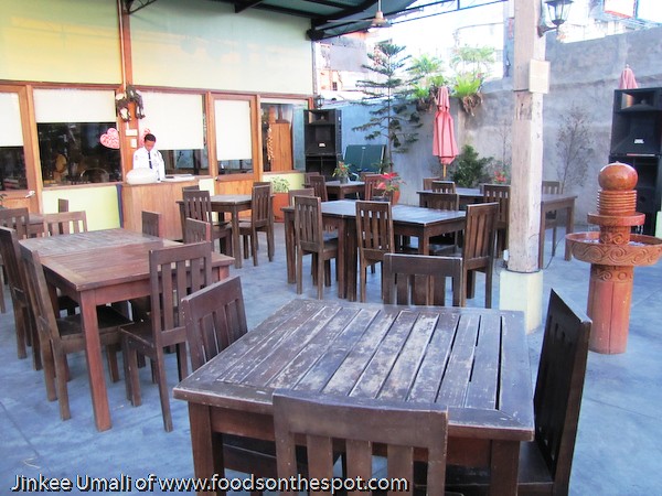 Aryan’s Restaurant Homey Dwelling – Foods on the Spot by Jinkee Umali