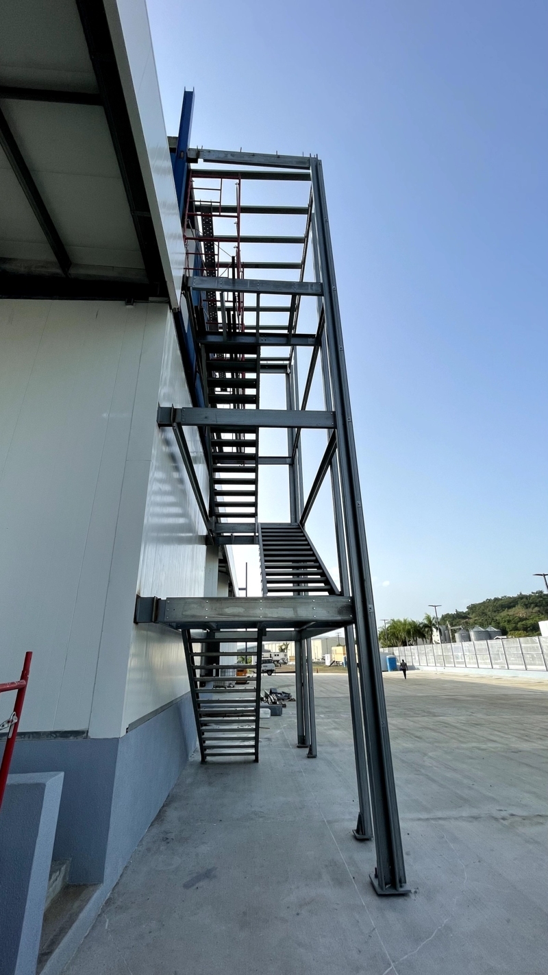 Módulo de escaleras • Fast-Tec Estructuras
