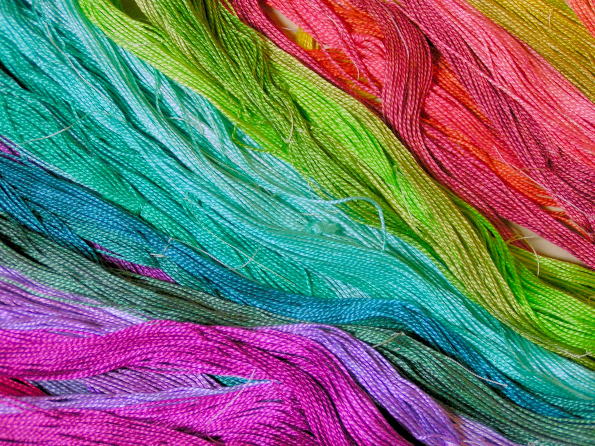 Dyeing a Color Wheel – Felting and Fiber Studio