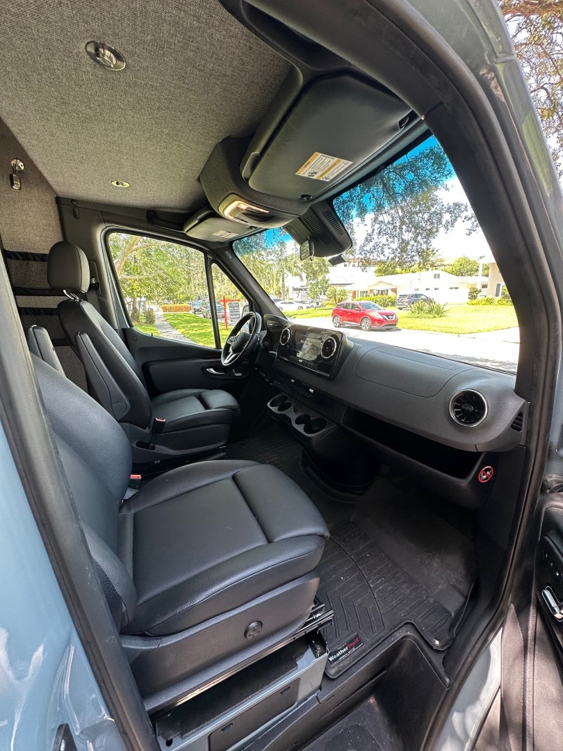 2020 Mercedes Sprinter LB Dually 3500 3.0L Diesel 4x4 - Field Van