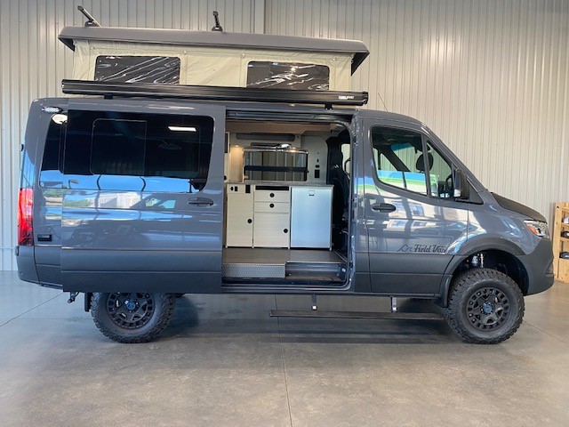 2020 Sprinter 144 2500 4x4 - Summit S1 - Field Van
