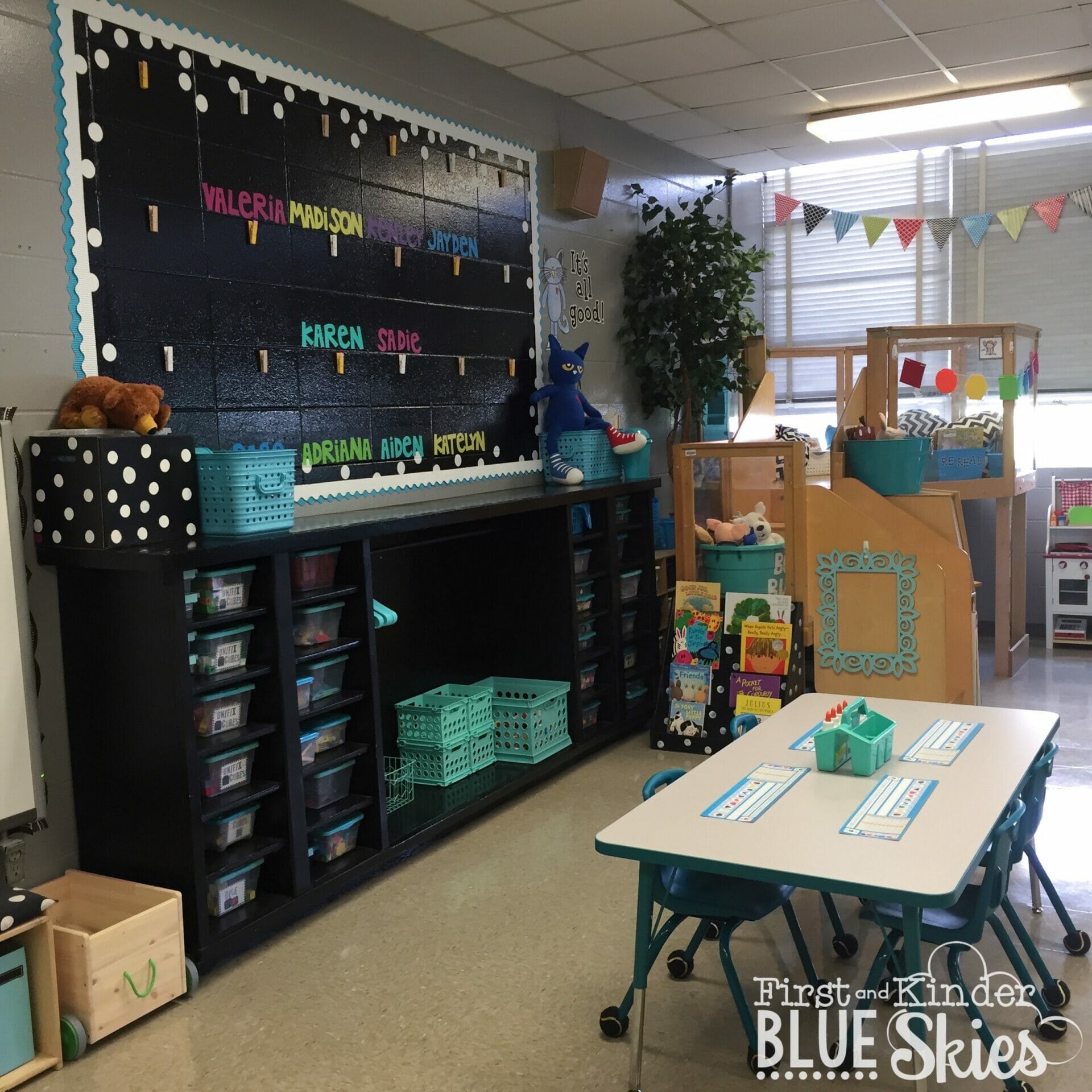 Kindergarten Classroom Reveal 2016-17 - First Grade Blue Skies