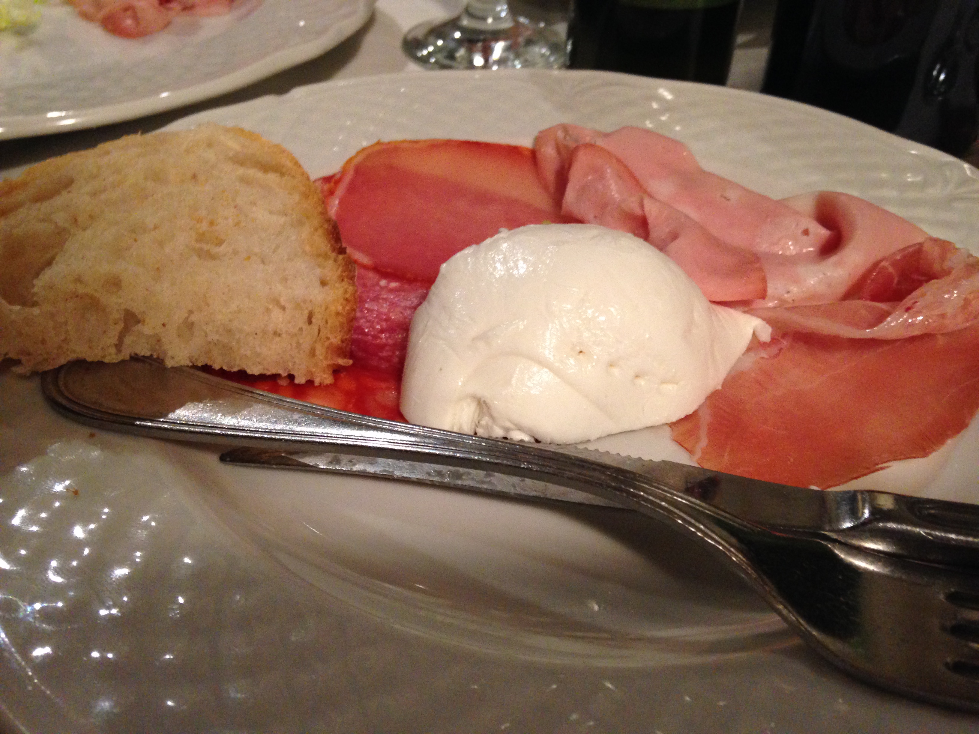 Le Mani in Pasta (Rome, Italy) - Fish Out of Malbec