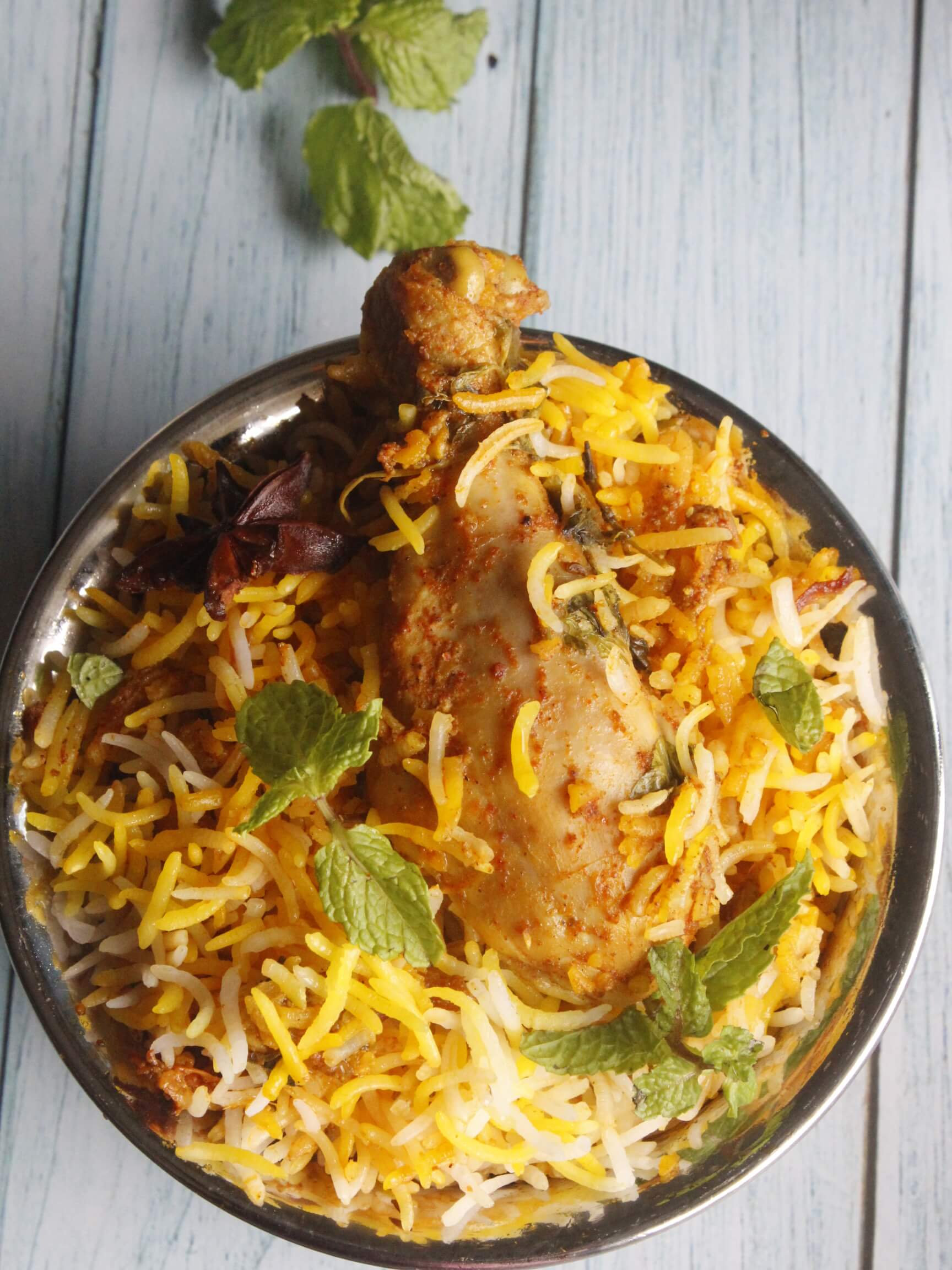 Easy Chicken Biryani Recipe at Home for 6 Persons