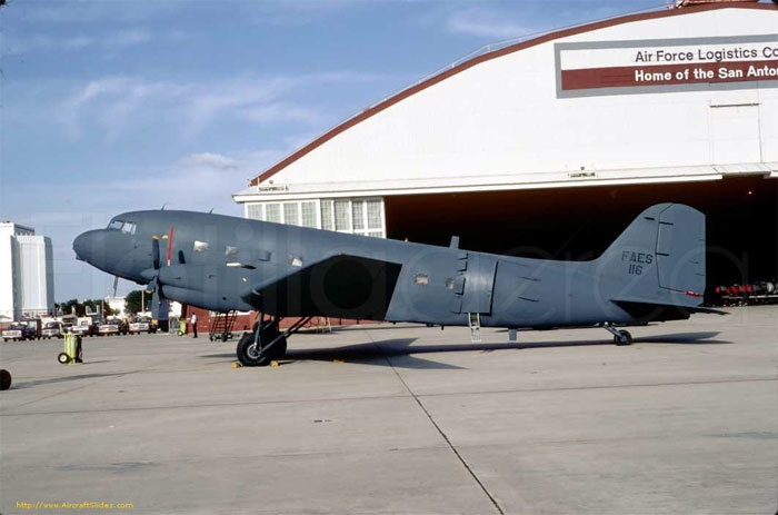 Fantasma C-47T o Basler BT-67? – Flotilla Aérea