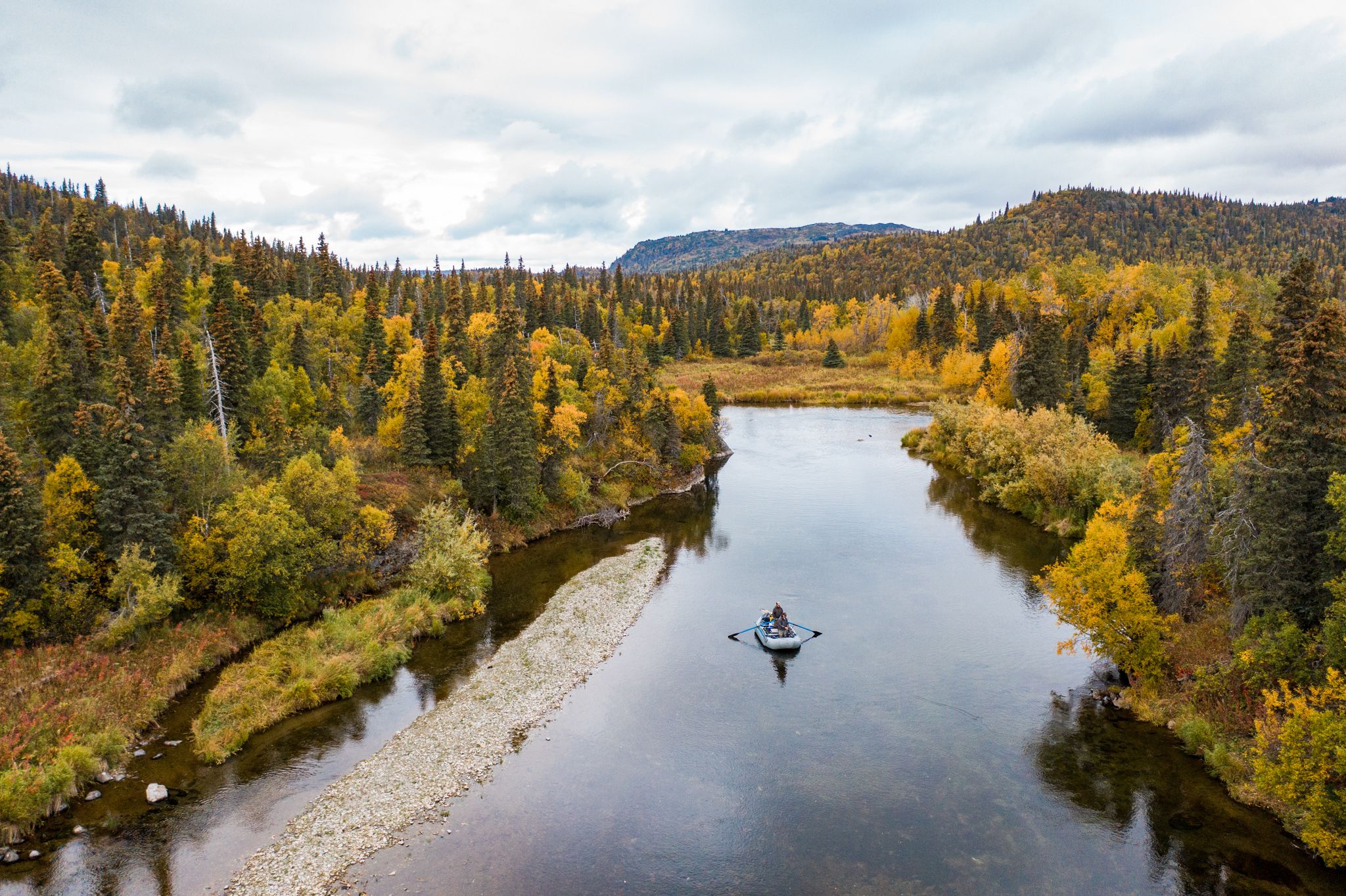 Your Guide to Floating Alaska - Flylords Mag