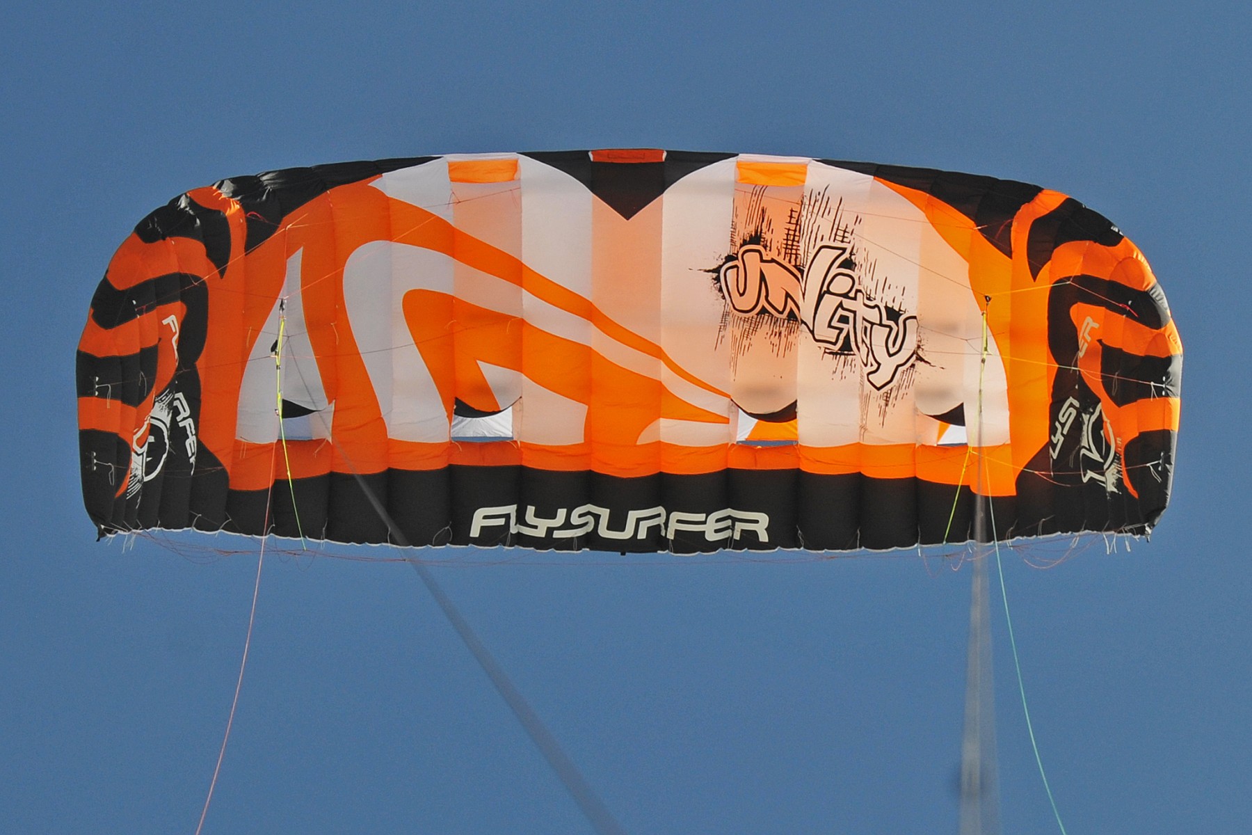 Flysurfer Unity - User Friendly Kite with Auto Relaunch