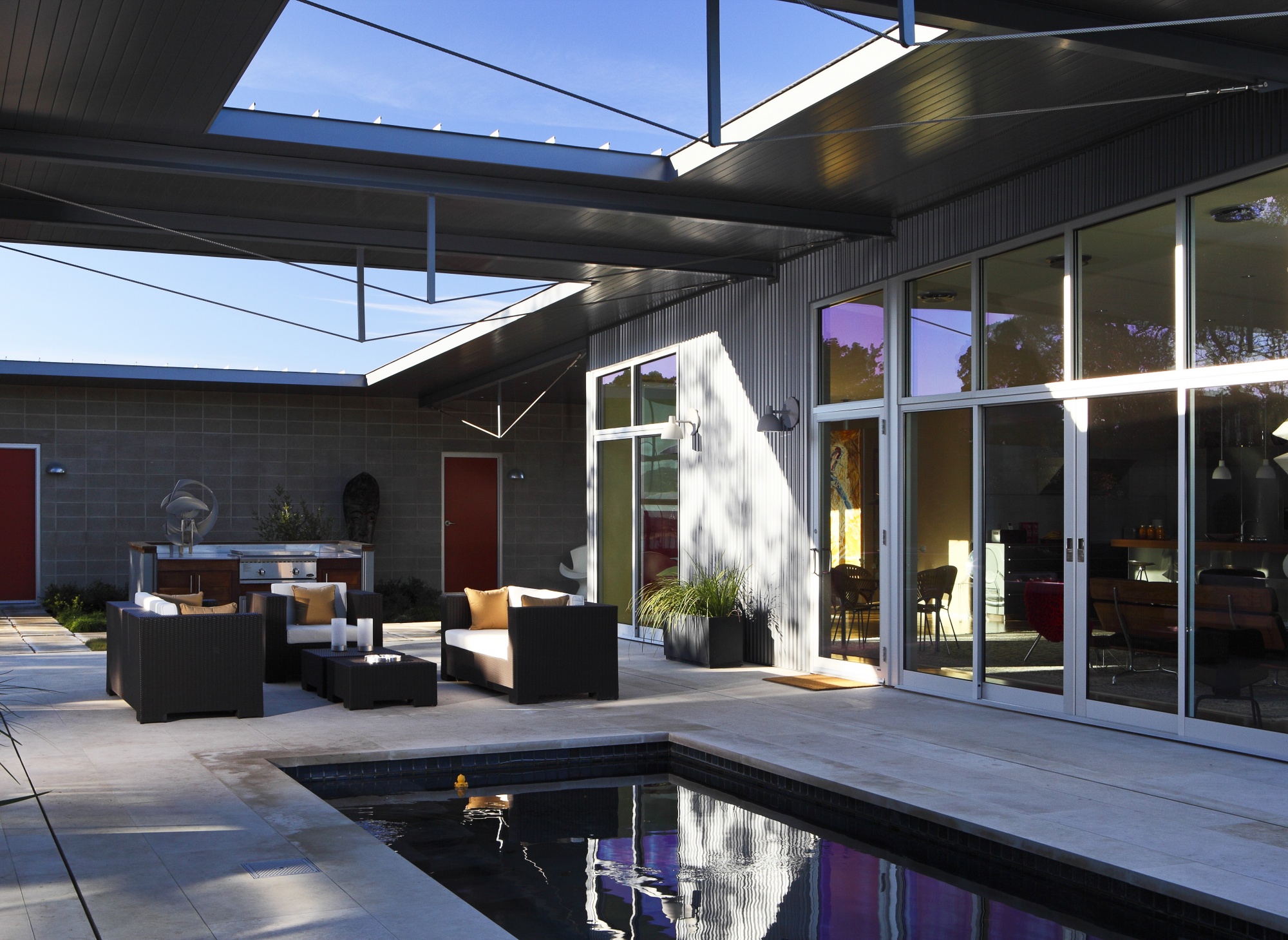 Bluff House - Custom luxury home built by Foursquare Builders