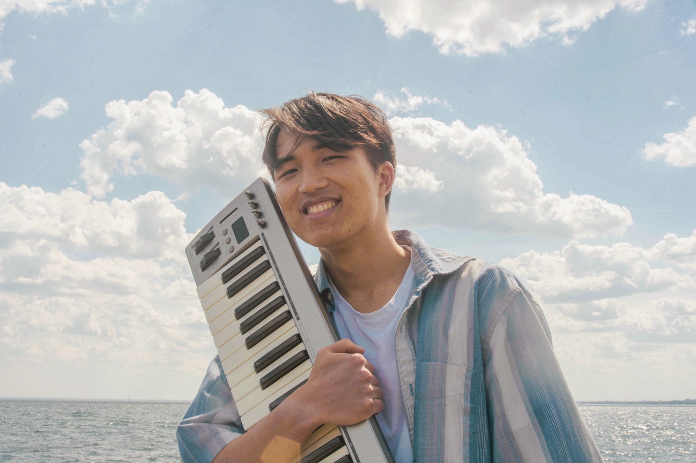 Peach Luffe offers an escape to cloud nine on “Daydream” - From the ...