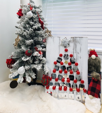 Countdown to Christmas Tree - Fun Stuff Crafts