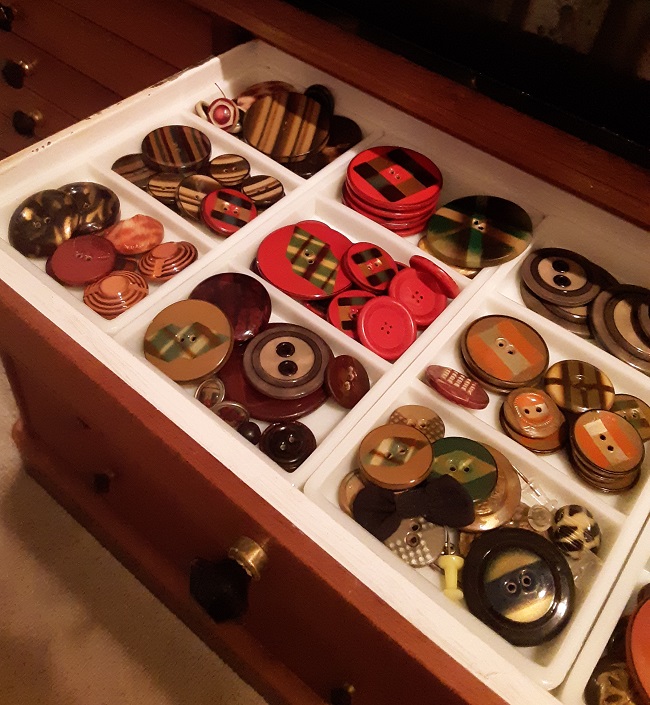 The Vintage Traveler | Fuzzylizzie's Fashion & Travel: Vintage Style ...