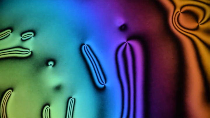 An Intro to Liquid Crystals – FYFD