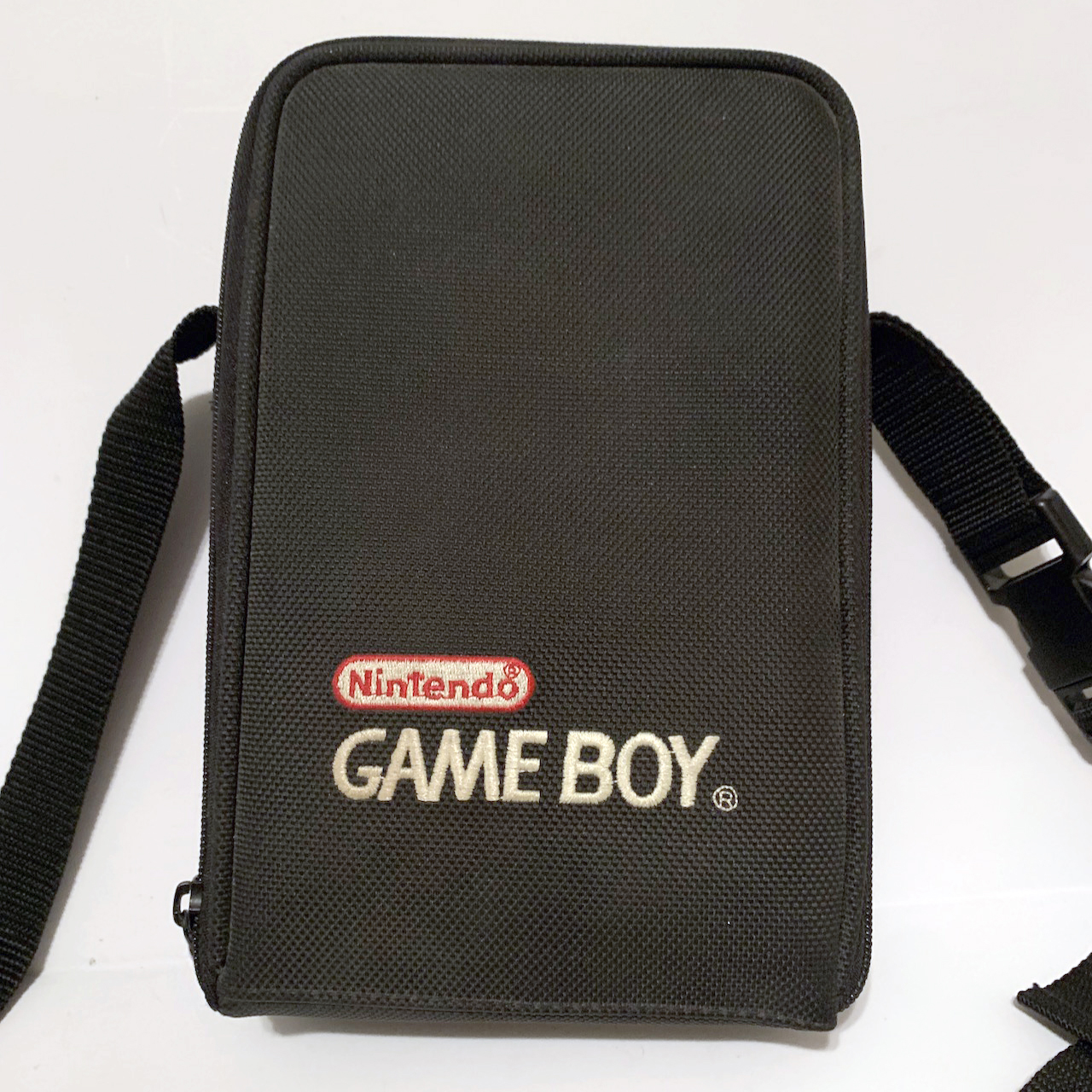 Original Nintendo Game Boy Carry Case — Gametrog