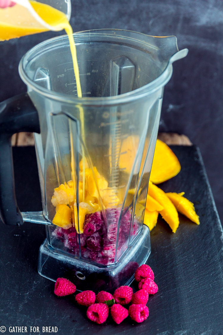 Mango Raspberry Smoothie