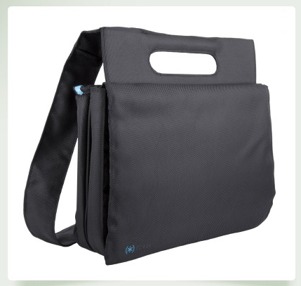 Speck Introduces Two New Bags for Netbooks and iPad | GearDiary