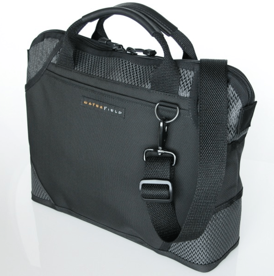 Waterfield Cozmo Lets Your Gear "Go First Class" Review | GearDiary