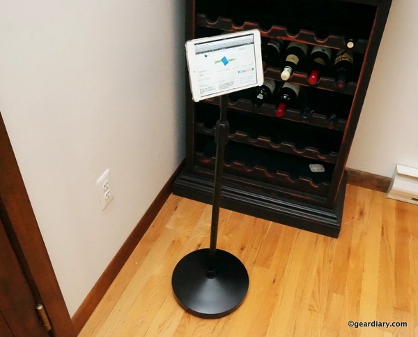 NuGuard GripStand and GripBase Is Your iPad and iPad mini's Best Friend ...