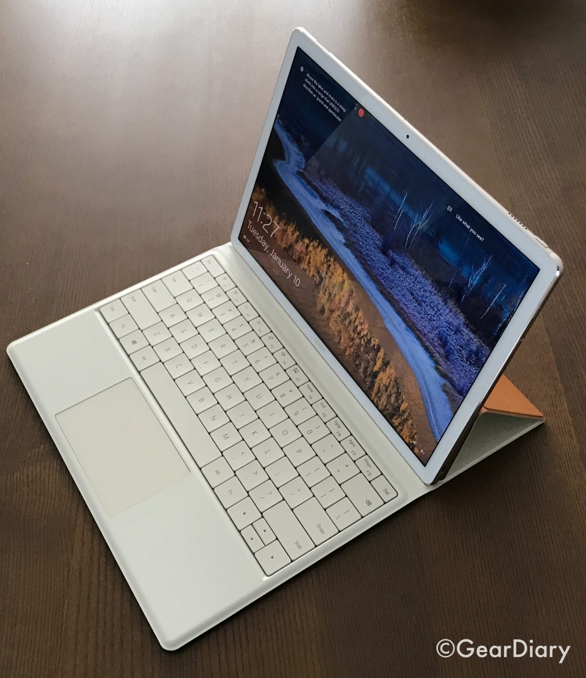 The Huawei MateBook Is a Jack of All Trades with Some Caveats | GearDiary