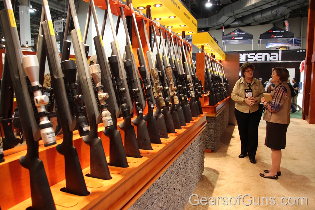 Accessories and Scopes: Shot Show 2016 - Gears of Guns