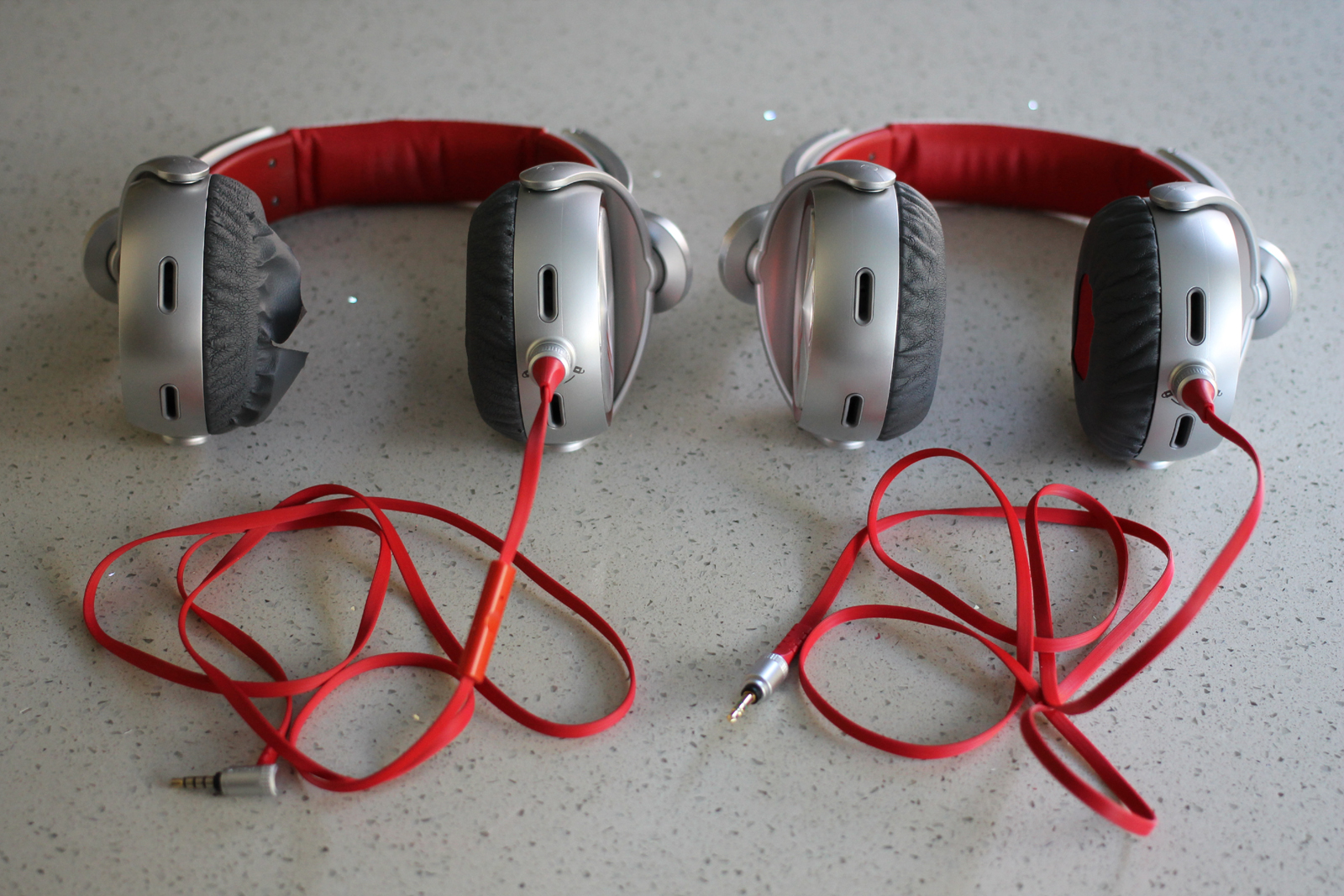 Sony MDR-x10 headphones – awesome cans two years later – Geekometry