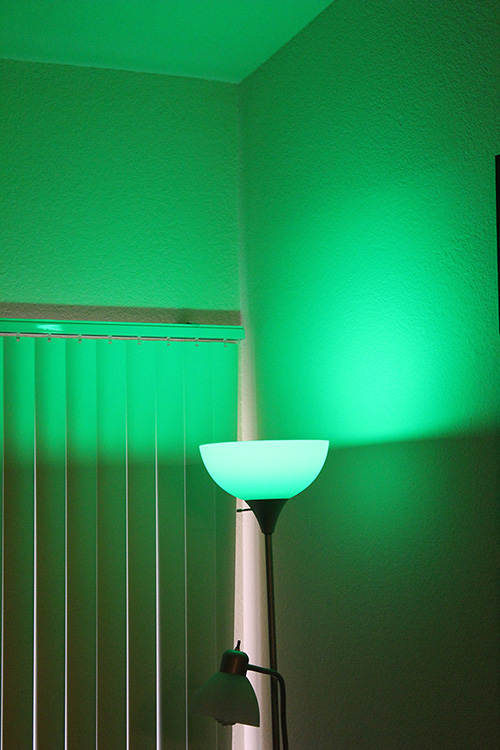 Lifx Smart Lightbulbs – Let There Be Multiple Colors of Light – Geekometry