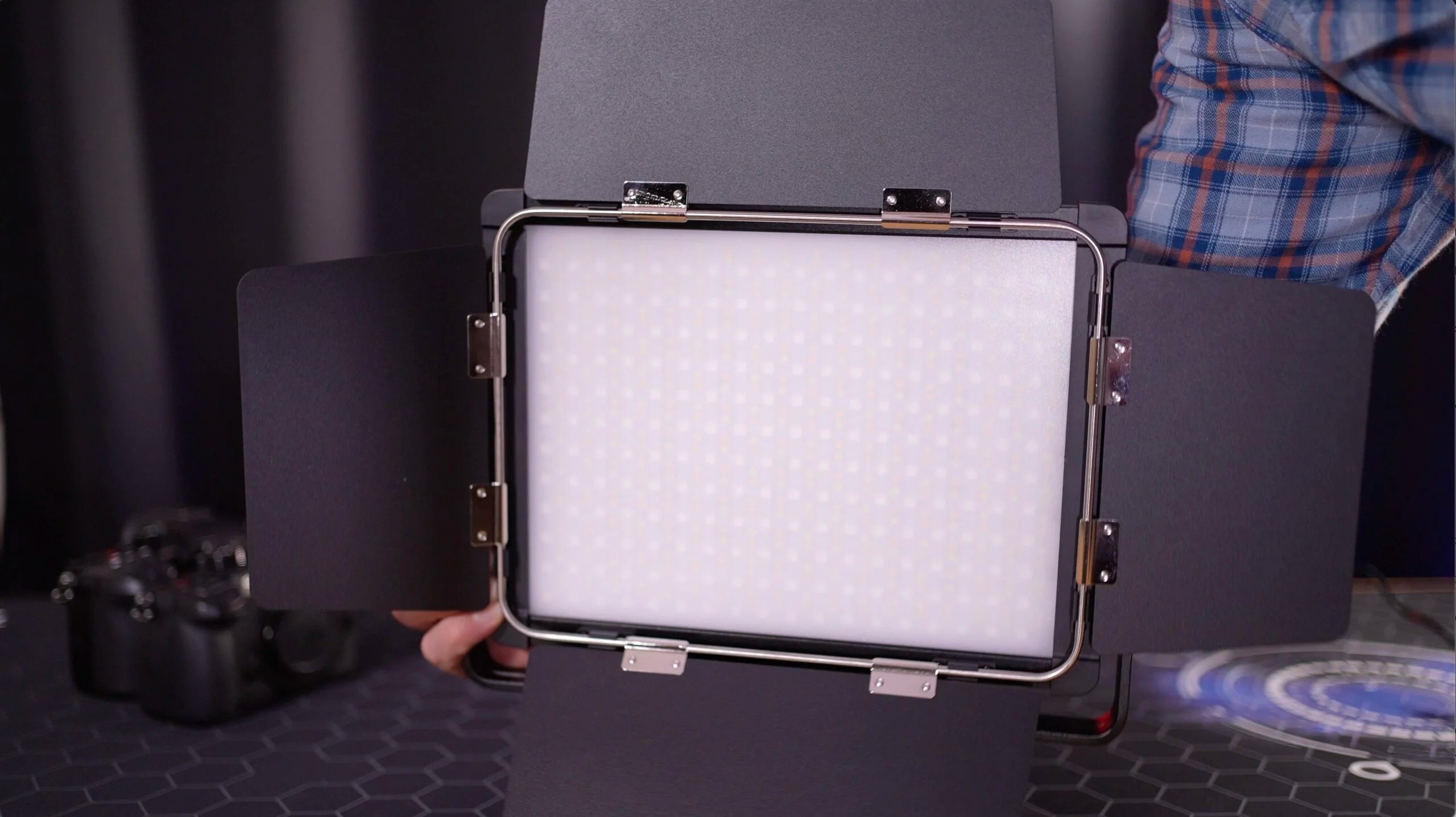 Weeylite WP35 RGB LED Panel Light Review - Best LED Light!?