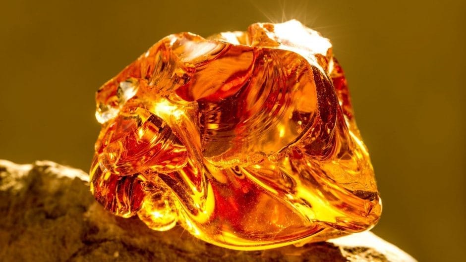 Amber : Mineral, Gemstone | Properties, Formation, Occurrence