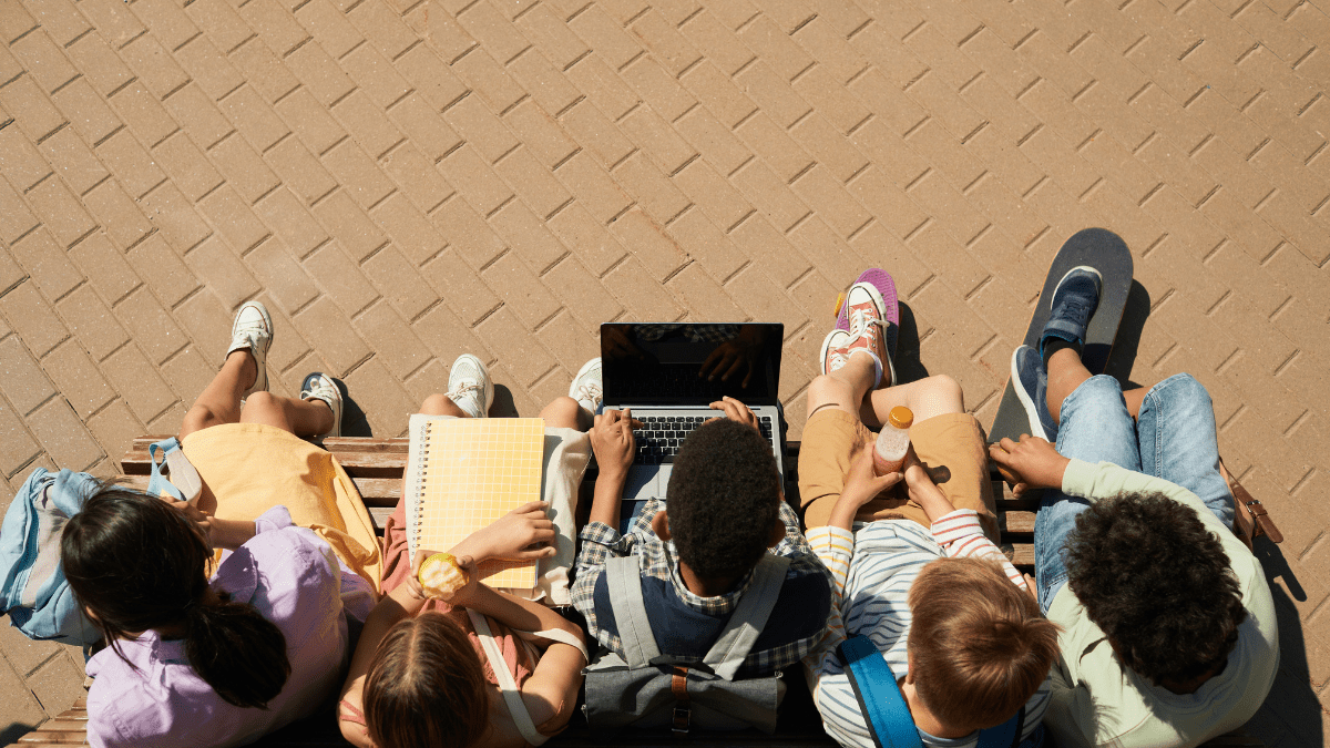 Education Systems Around The World A Look At 4 Top School Systems education-systems-around-the-world-a-look-at-4-top-school-systems